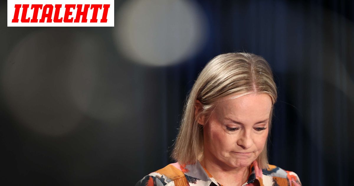 Riikka Purralta tyly kuitti Antti Lindtmanille