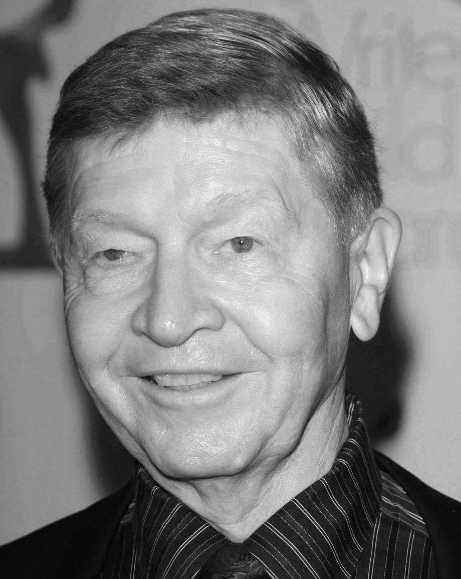 Palkittu käsikirjoittaja William Blinn, 83, on kuollut