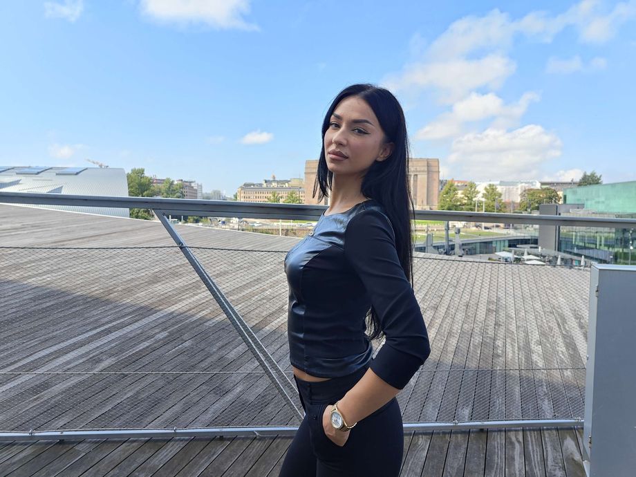 Safija tekee historiaa Miss Suomi -kilpailussa