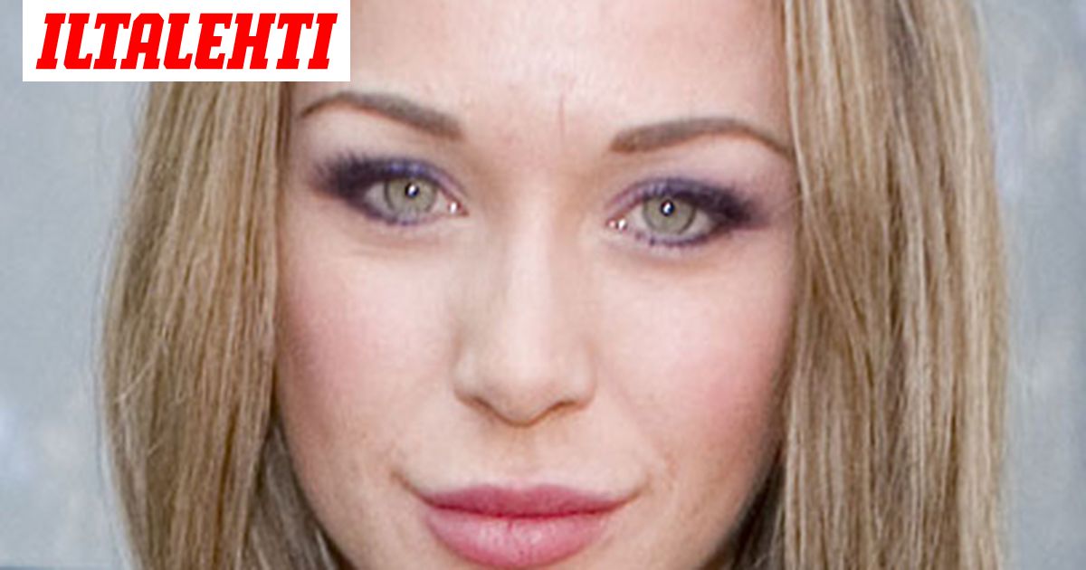 Australian Seksikkäin Nainen Riisuutui Katso Kuvat