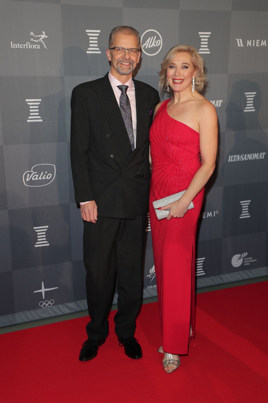 Hurjasti laihtunut Ringa Ropo esitteli ensimmäistä kertaa rakkaansa ...