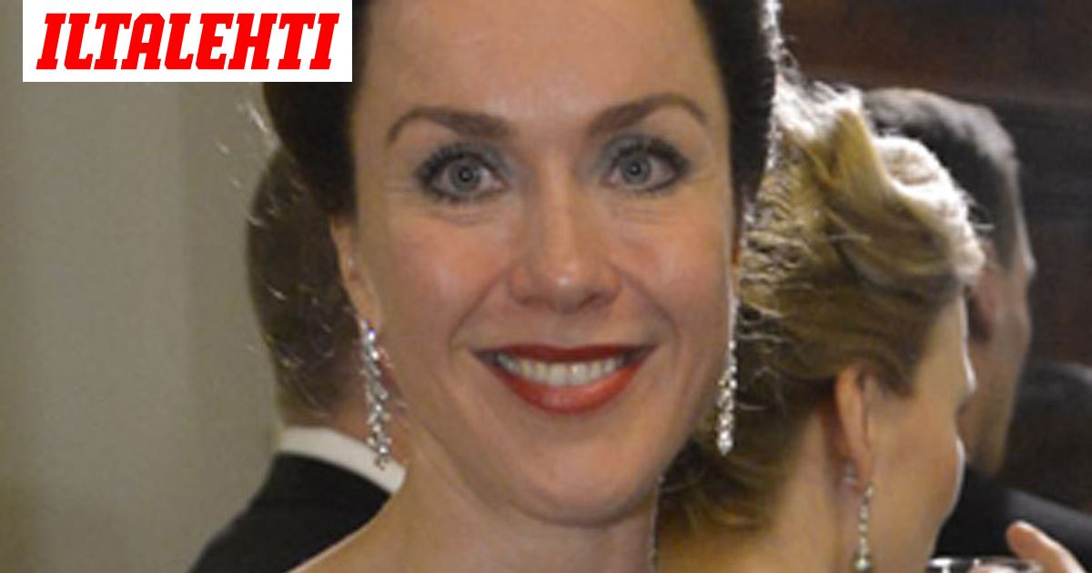 Näin Lisa Sounio selittää karhupukuaan