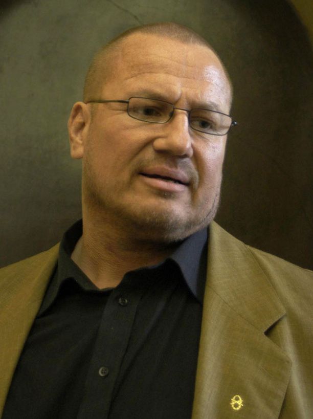 Tony Halmeen veli muistokirjoituksessa: Tonylla oli suuri sydän