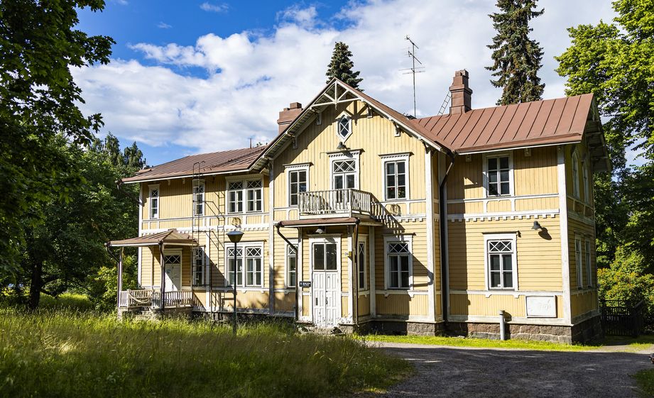 Pauligin huvila palautuu Pauligin suvulle