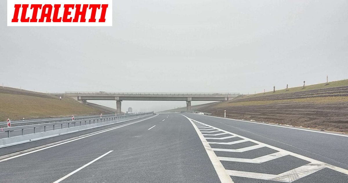 Taas yksi EU-maa ottaa käyttöön 150km/h-nopeusrajoituksen