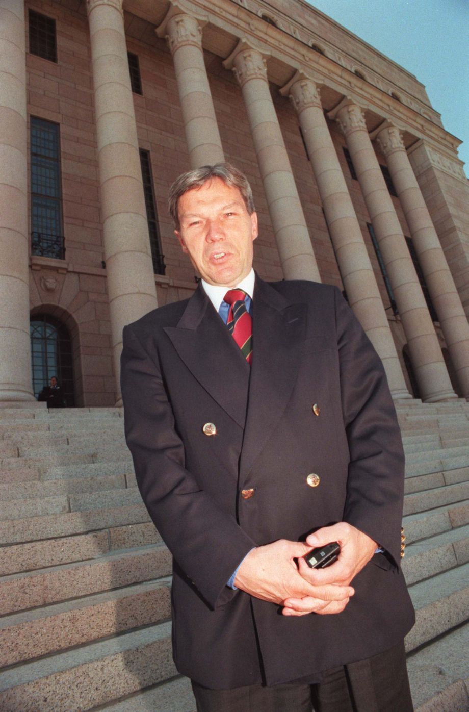 Mikko Elo hämmästyttää Ukraina-kirjoituksillaan