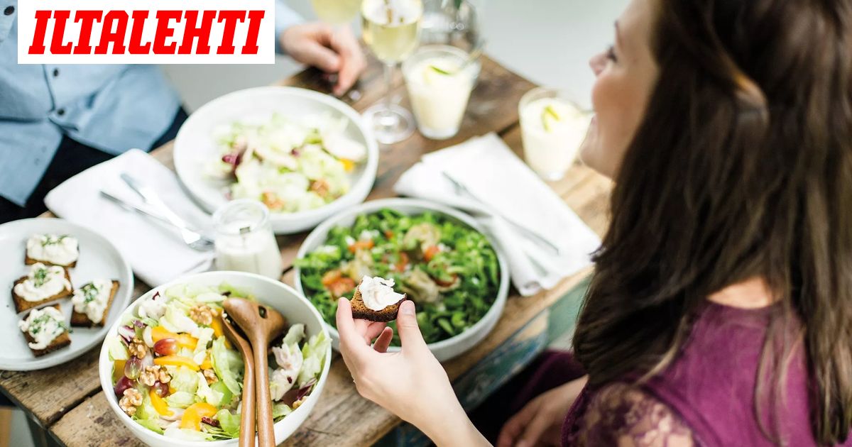 Kaupallinen yhteistyö Hetki: Suomalaisten roskiin heittämässä ruuassa yksi tuoteryhmä ylitse ...