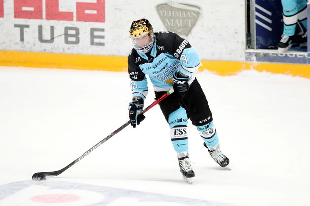 Liiga palasi tauolta ilman yleisöä – Ryan Lasch ratkaisi