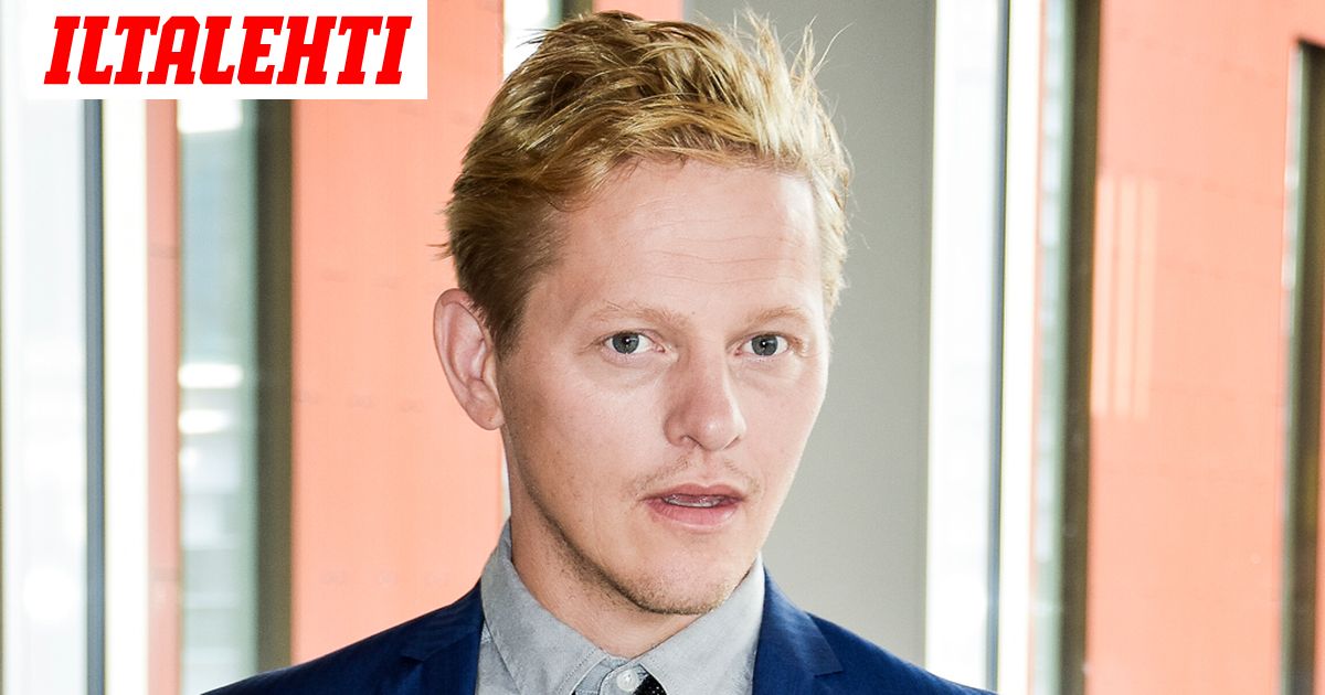 Silta-sarjan tähti lähettää terveisiä suomalaisfaneille: "Vilkuttelen ...