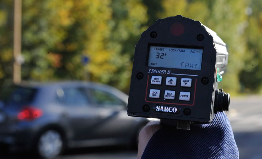 Poliisi syynää työmatkaliikennettä juuri nyt!