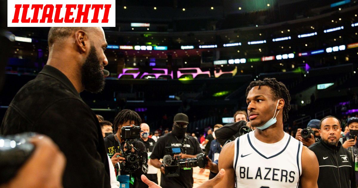 Nyt se on varmaa: LeBron James, 39, ja vanhin lapsi tekemässä ...