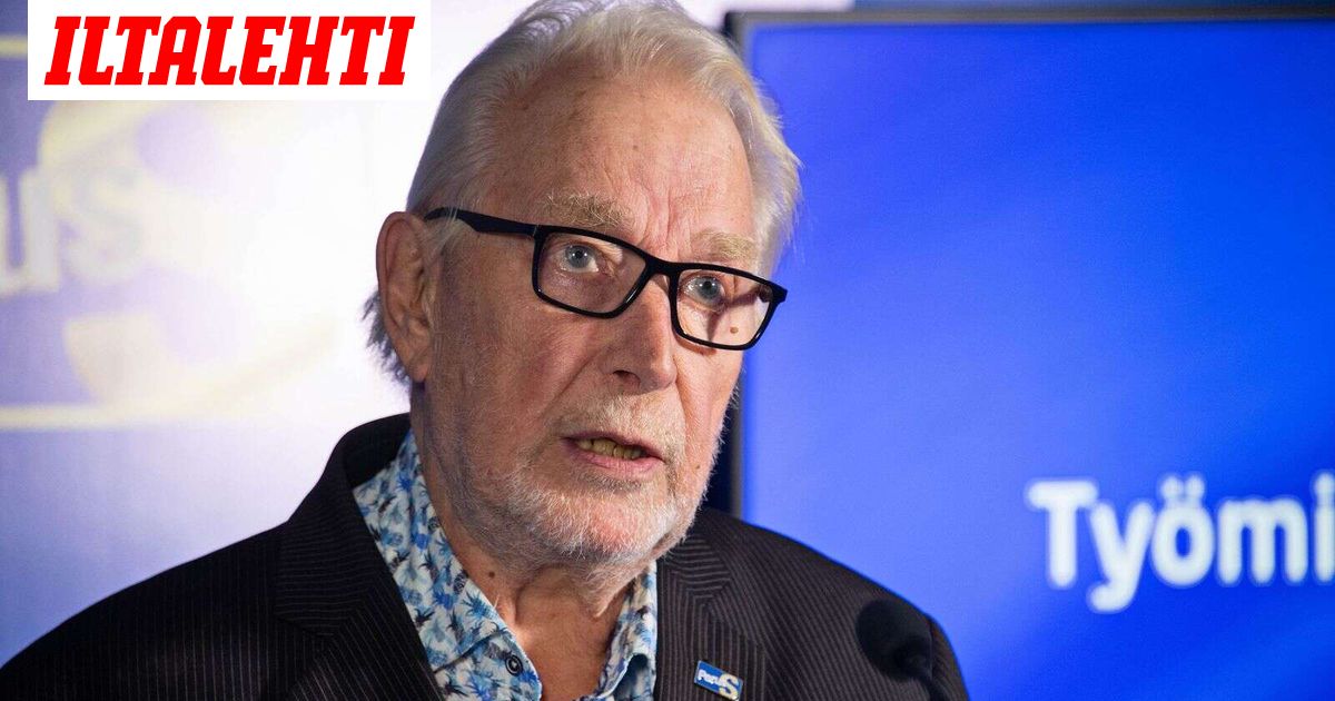 PS:n puoluekokous alkoi räväkästi – Matti Putkonen haukkui median lyttyyn