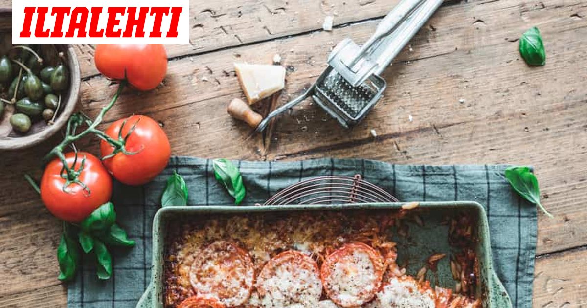 Pasta puttanesca on helppo pasta, joka valmistuu uunissa