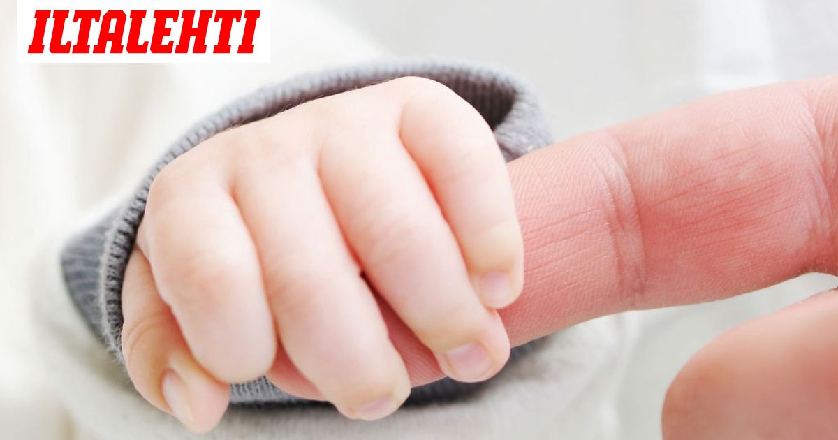 Identtiset kaksoset saivat lapset samaan aikaan, samana päivänä
