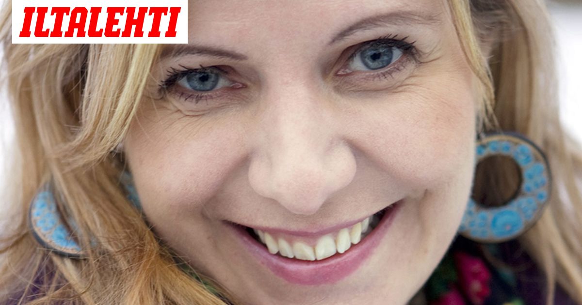 Susan Ruusunen kihlautui