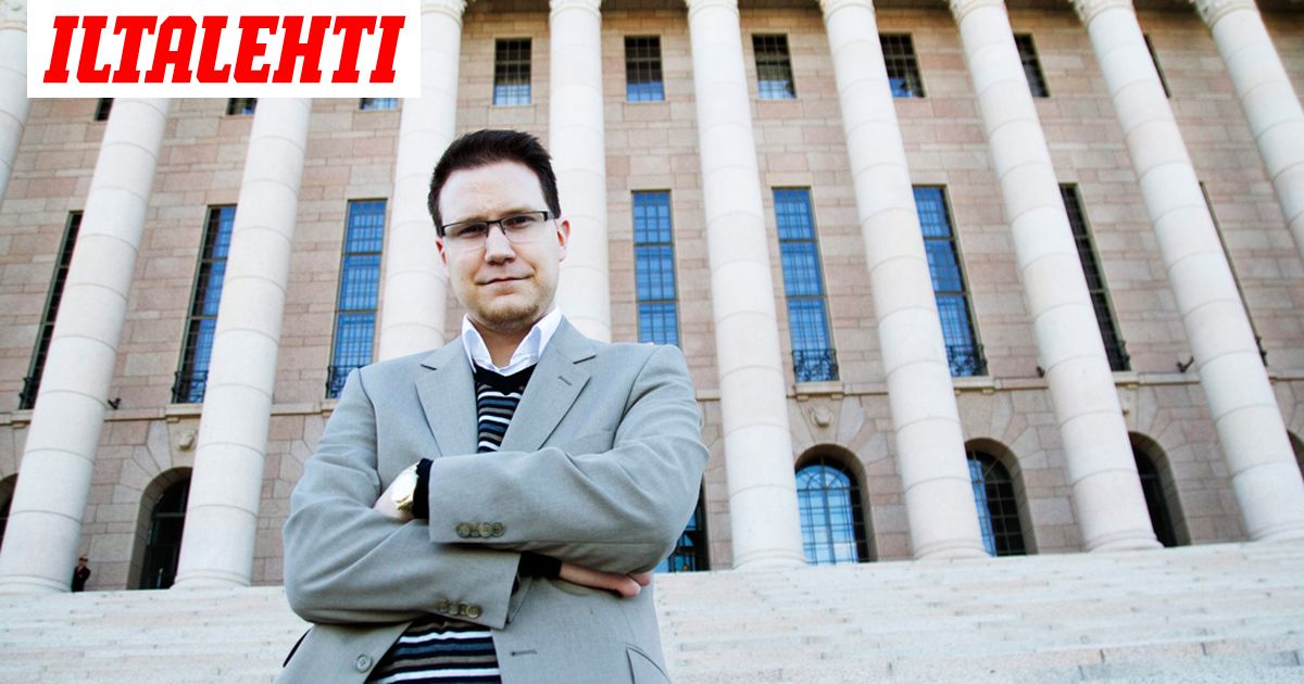 Olli Immonen jättää puoluekokouksen väliin