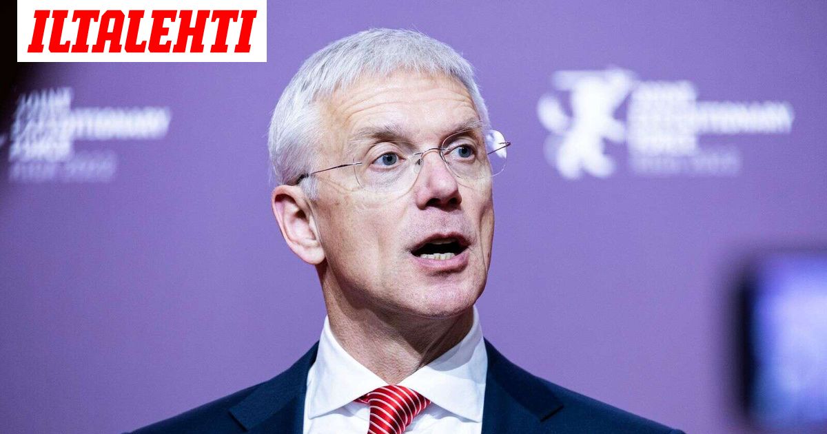 Latvian pääministeri eroaa