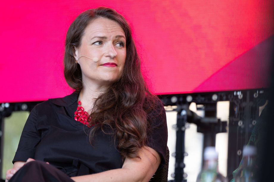 Hallitus sai synkän yllätyksen – Nyt puhuu ministeri