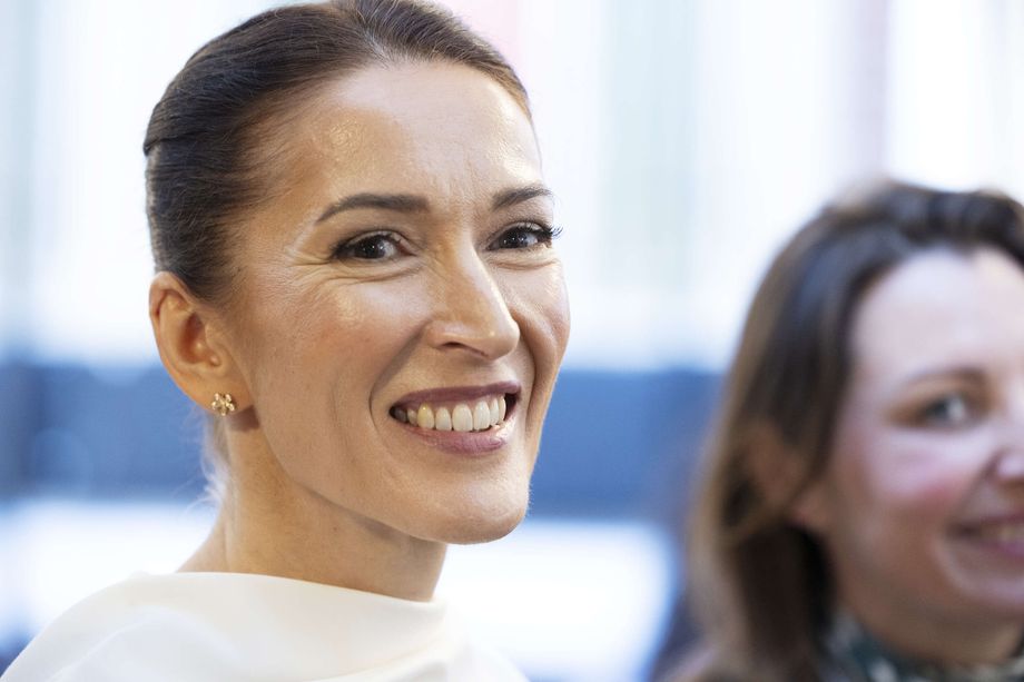 Suzanne Innes-Stubbille uusi tehtävä