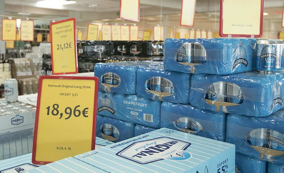 Viinaralli kiihtyy: Suomalaiset ostavat nyt hurjia määriä latvialaista ...