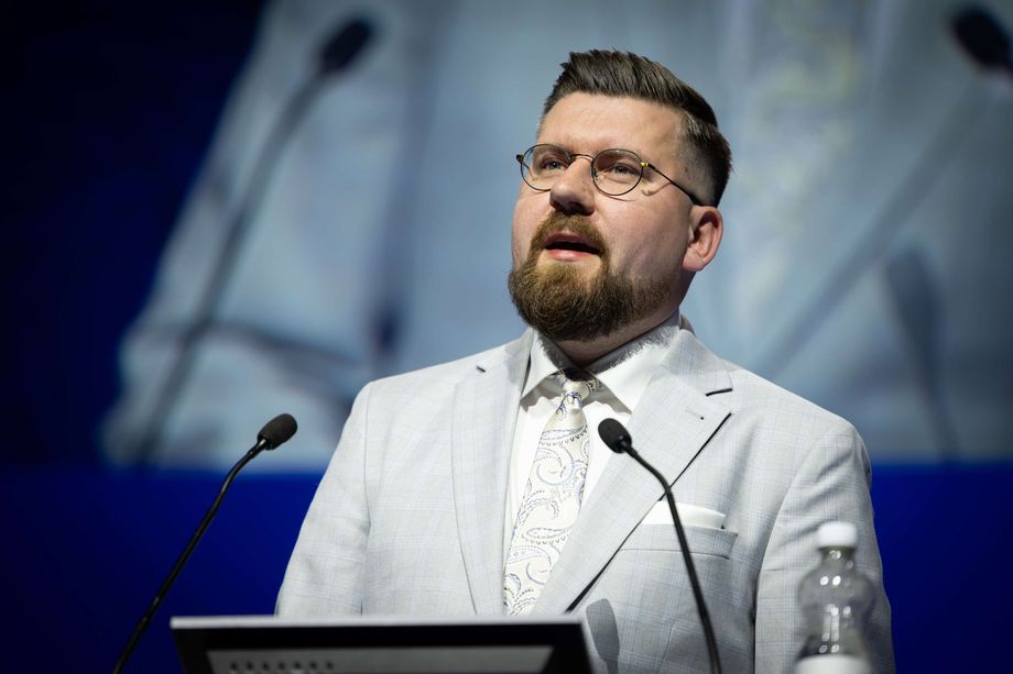 Sebastian Tynkkynen tapaa paavin – ”Aivan uskomatonta”