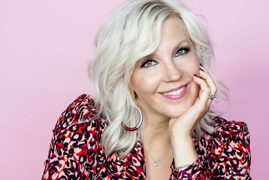 Vappu Pimiä ja Teemu Huuhtanen: pussailuloma