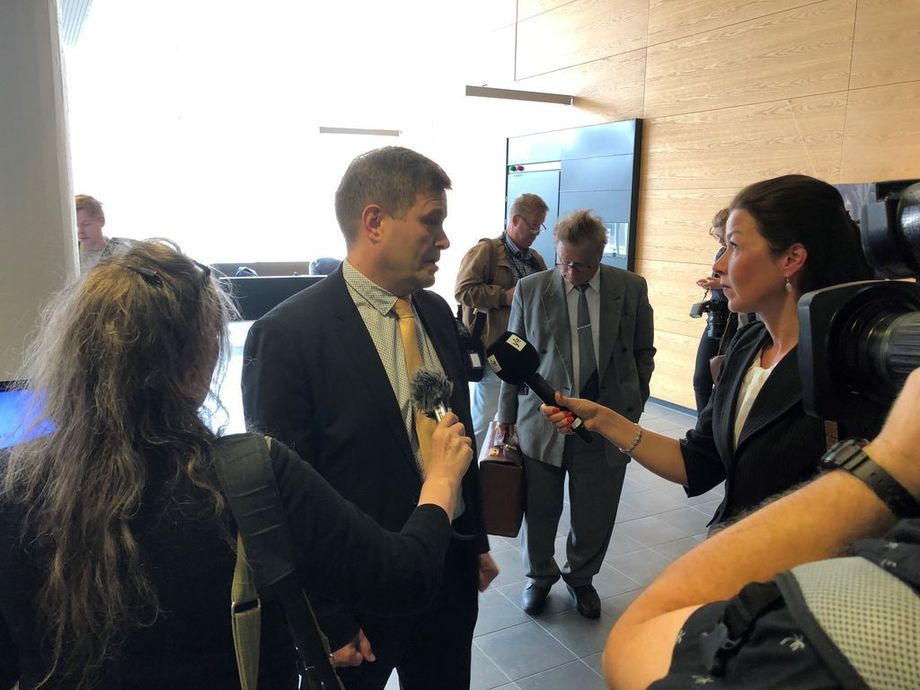 Kari Tolvanen näki Hakkaraisen hyökkäyksen lähietäisyydeltä: ”Ruoho ...