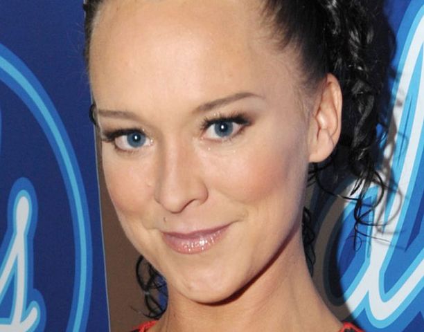 Ellen palaa takaisin ruutuun