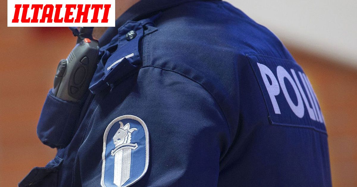 Mies aiheutti naiselle vakavat vammat teräaseella Helsingissä - poliisi otti teosta epäillyn kiinni