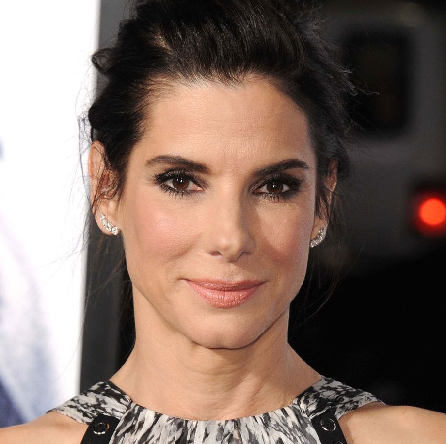 Sandra Bullock adoptoi salaa toisen lapsen