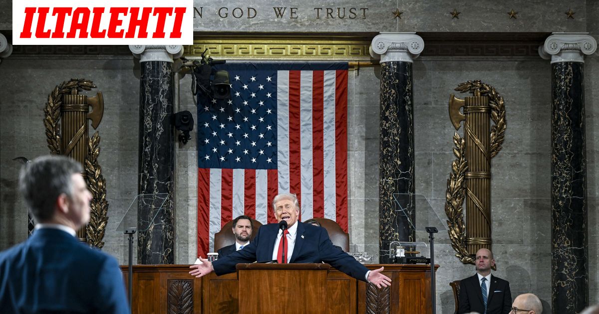 ”Mustat ihmiset eivät ole apinoita” – Tämä kyltti oli liikaa Trumpin ...