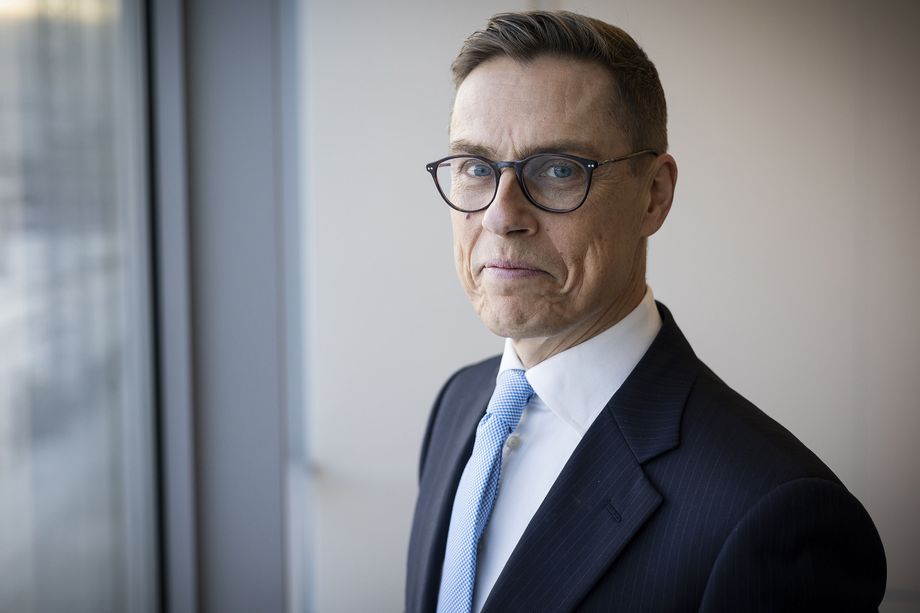 Epäily heräsi: Rikkooko Stubbin päivitys määräyksiä? Puolustusvoimat vastaa