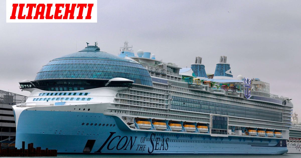 Maailman suurin risteilyalus hajosi