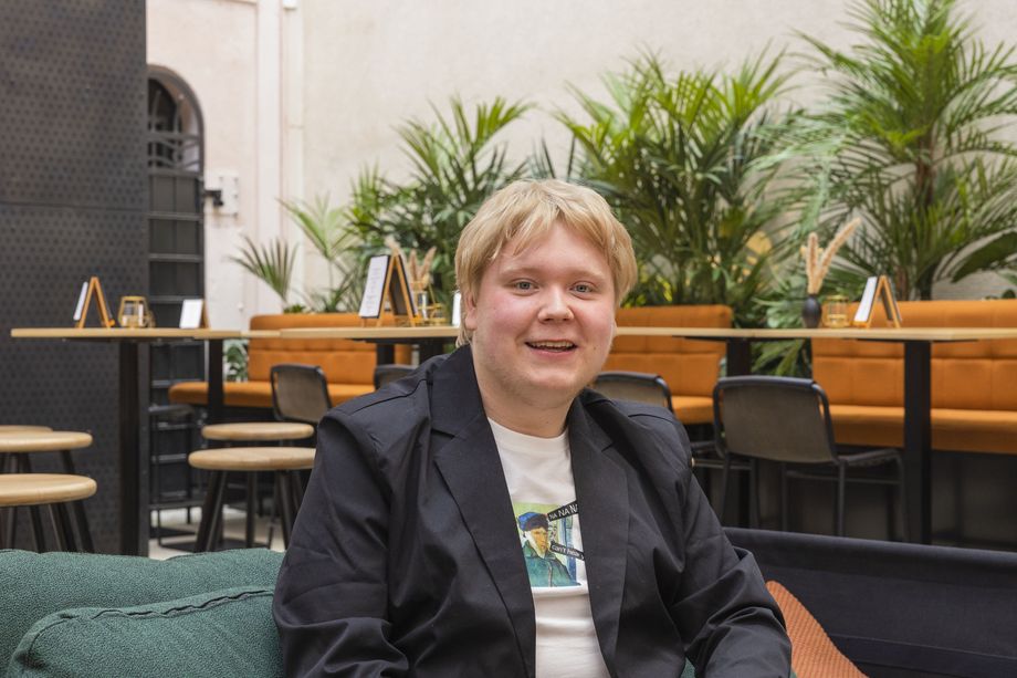 Au pair -Sebastian paljasti seksuaalisen suuntautumisensa ohjelmassa ...