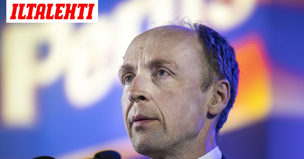 Halla-aho vetoaa Natoon venäläisten pysäyttämiseksi.