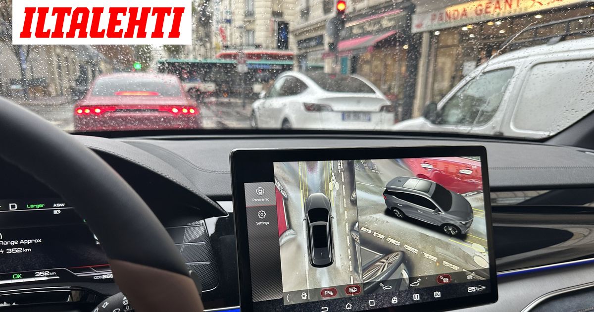 Kääntyvä näyttö autossa - katso video toiminnasta