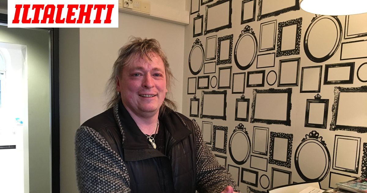 Sauna-Timo ei tingi saunomisesta sähkökriisin edessäkään