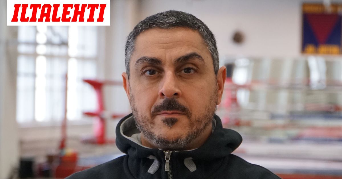 Arman Alizad kiitti remontilla kamppailulajimestari Auvo Niiniketoa