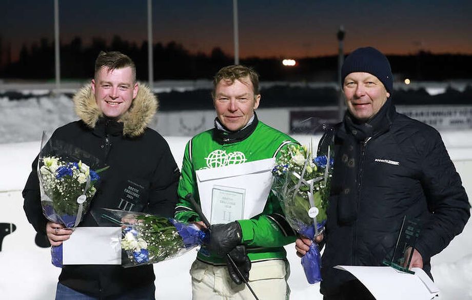 Suomalaisvalmentaja tuurasi maailmantähteä – Tuloksena yllätysvoitto