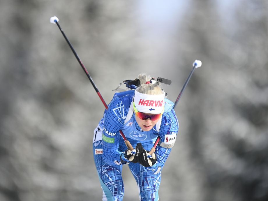 Mari Eder 15:s Hochfilzenissa – Toni Roponen: ”Huippupäivänä podiumille”