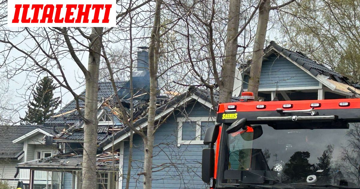 Sammutettu talo syttyi uudelleen tuleen