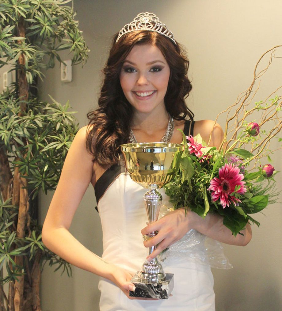 Elina on uusi Miss Turku - katso kuvat