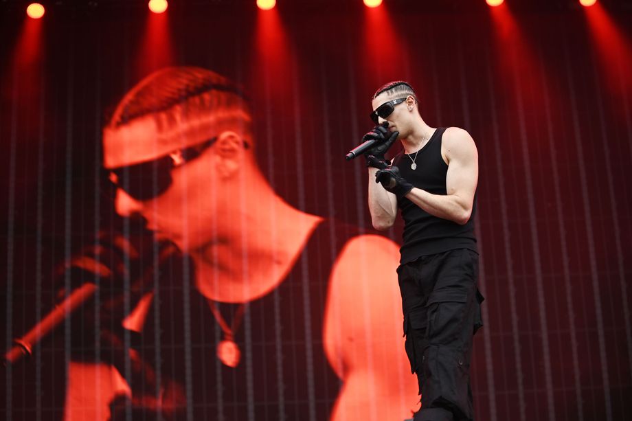 Podcast: Räppäri Cledos hämmästytti Aki Linnanahteen 50 000 euron korulla