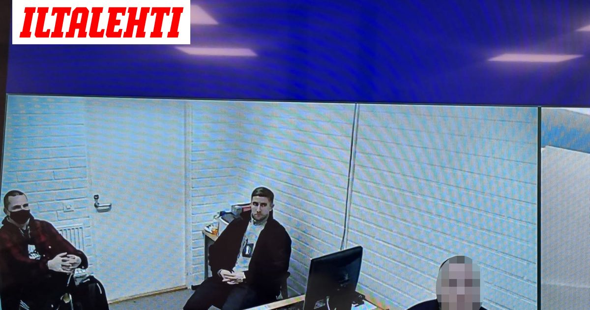 Vanhempiensa murhasta epäilty mies vangittiin