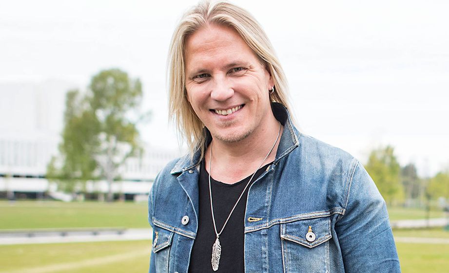 Tunnistaisitko suosikkijuontajan nuoruuskuvasta? Sami Kuronen julkaisi ...