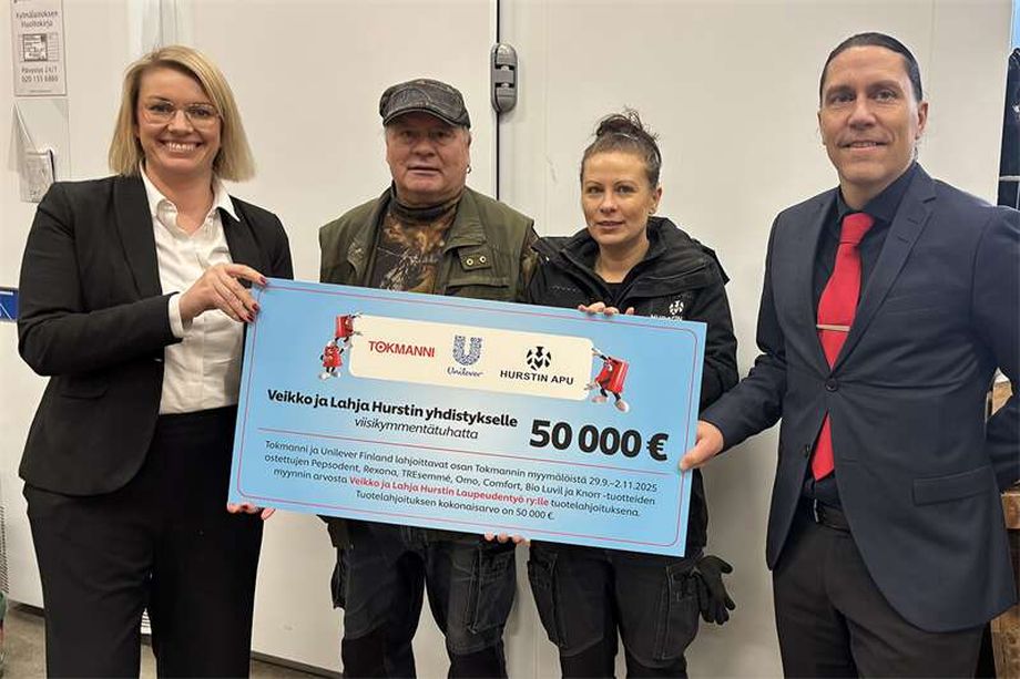 Novinha com a cara gozada