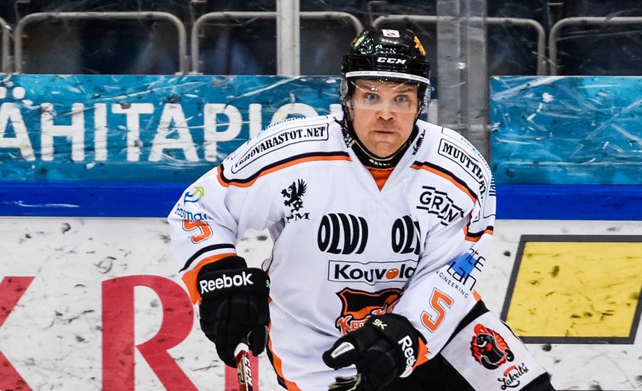 Liigalegenda Ari Vallin lopettaa jääkiekkouransa: "Paras joukkuetoverini"