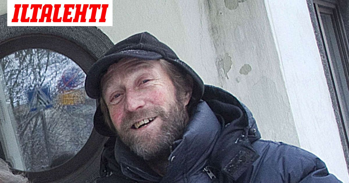 Esa Pakarinen junior on kuollut