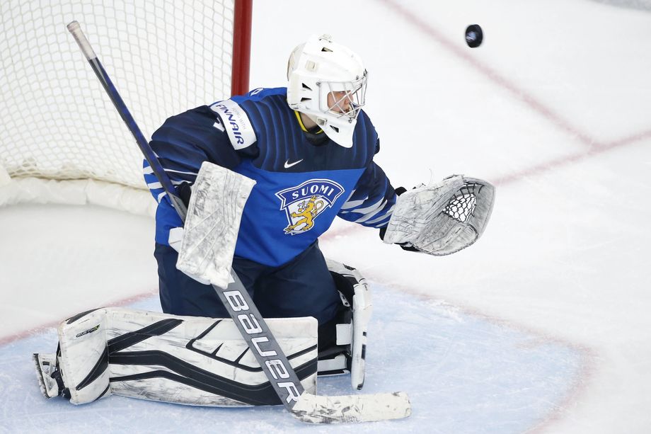 Peking: Pasi Mustonen kommentoi Naisleijonien maalivahtipeliä