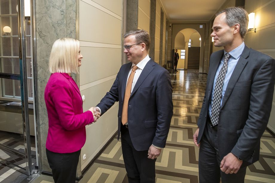 Sote-alueiden ahdinko syvenee – Ministerit ja kansanedustajat jättäneet ...